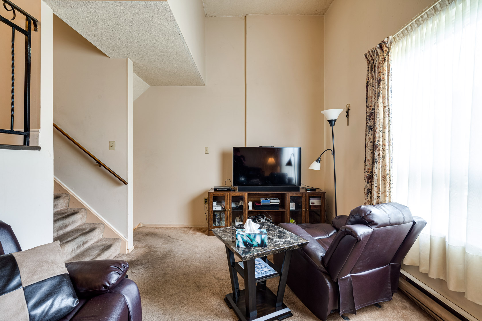 4-17 Rosedale Court, Hamilton ON - Michael St. Jean Realty