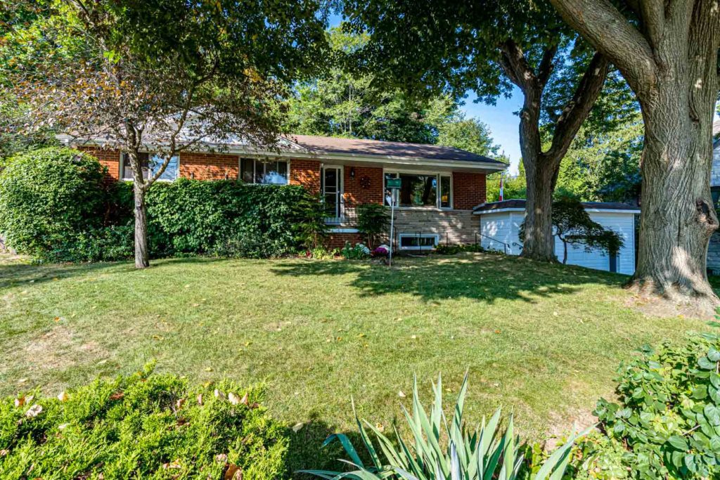 Featured Hamilton Real Estate Listings | Michael St. Jean