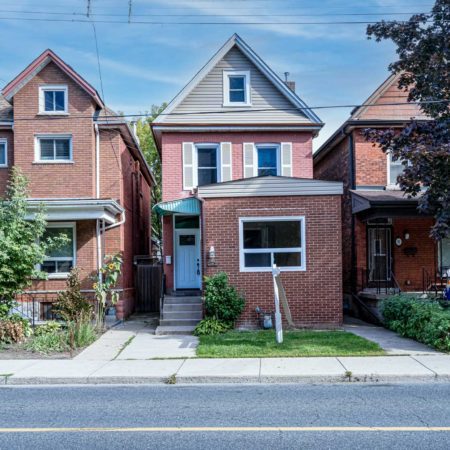 94 Wentworth St N, Hamilton ON - Michael St. Jean Realty