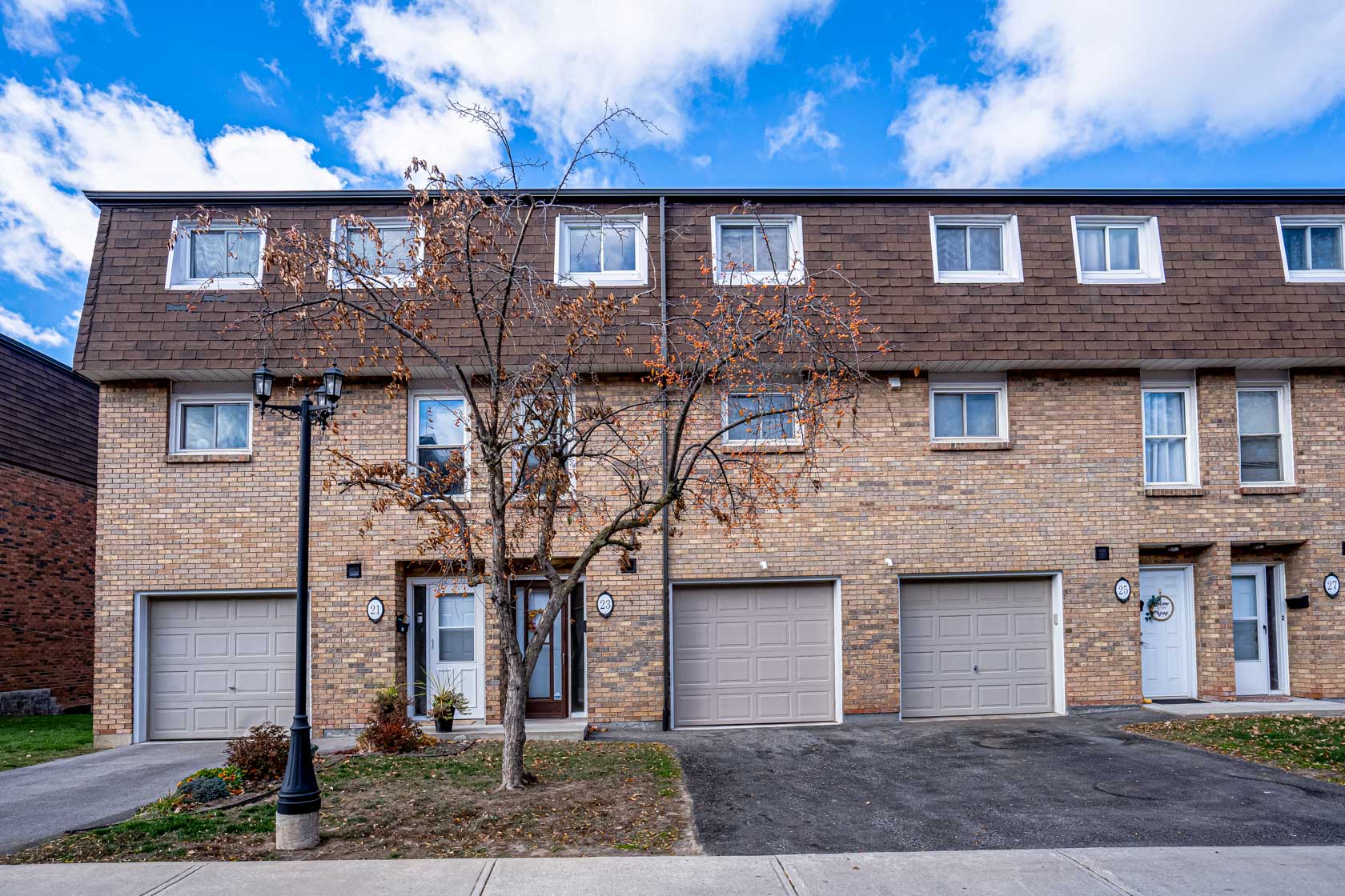 7-23 Rosedale Crt, Stoney Creek ON - Michael St. Jean Realty