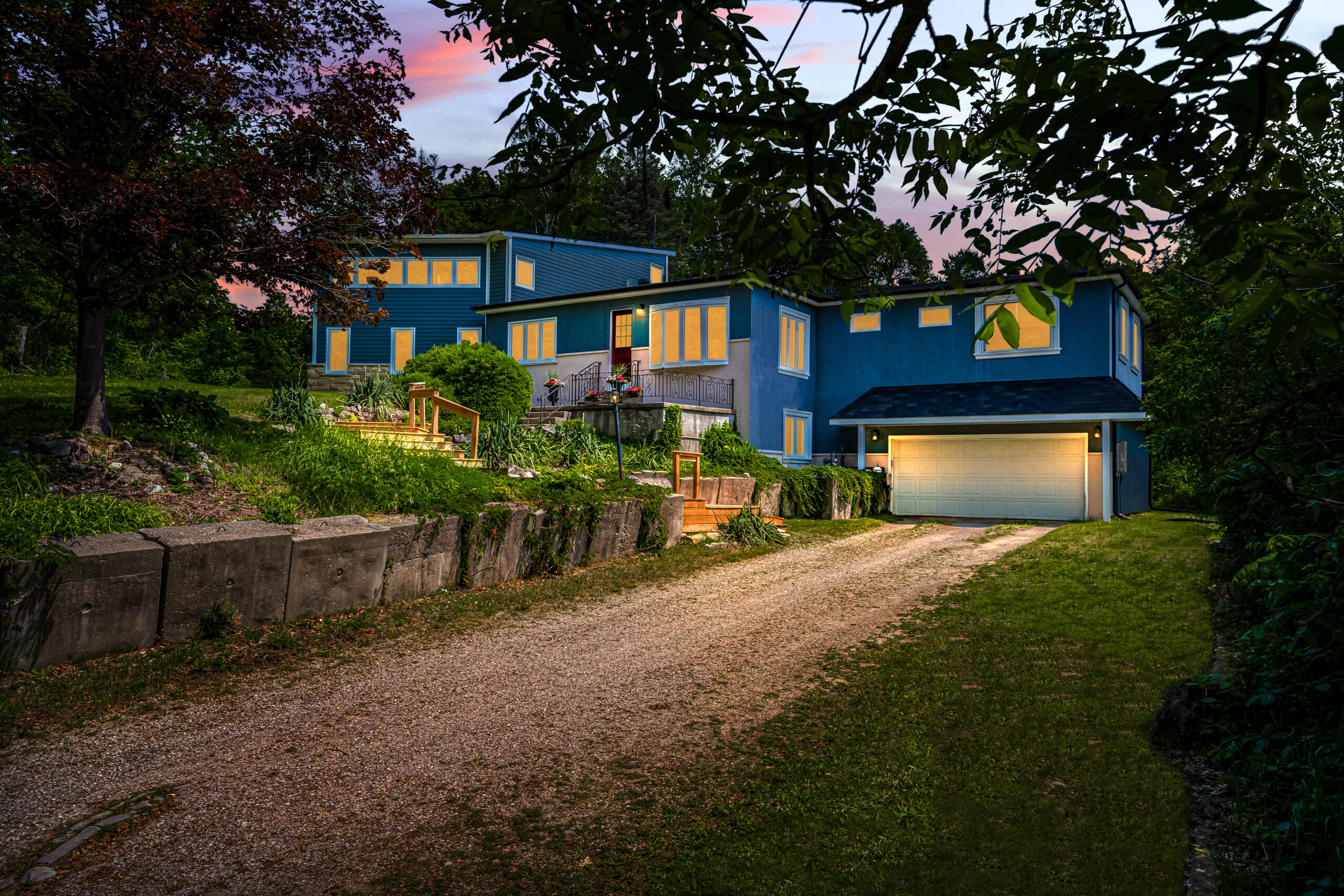 691 Weir Rd, Hamilton ON - Michael St. Jean Realty