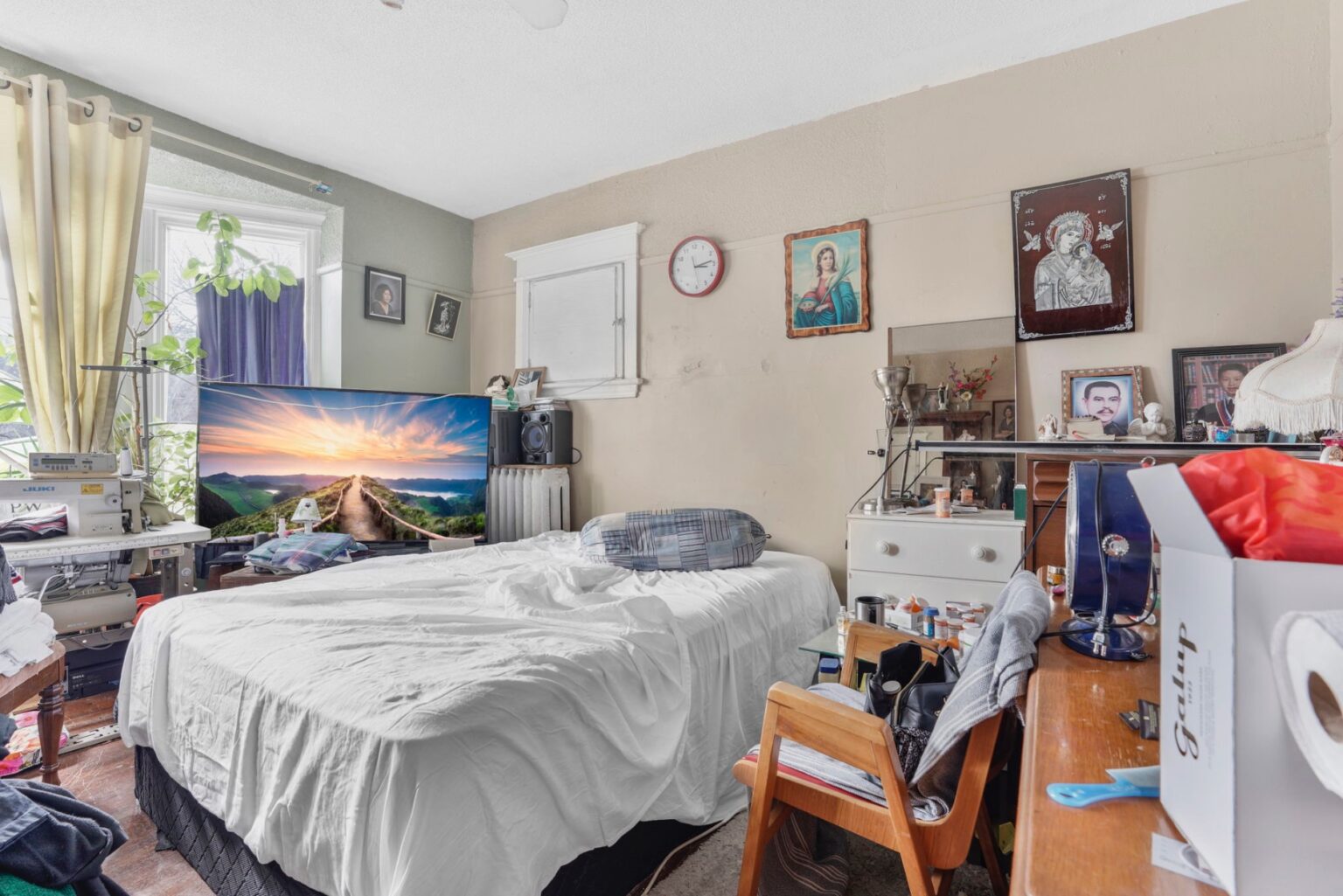 889 Main St E, Hamilton ON - Michael St. Jean Realty