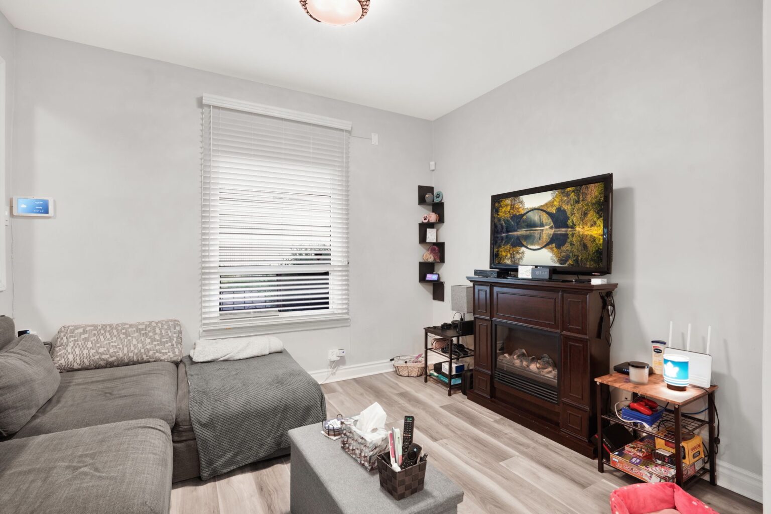 317 Wentworth St N, Hamilton ON - Michael St. Jean Realty