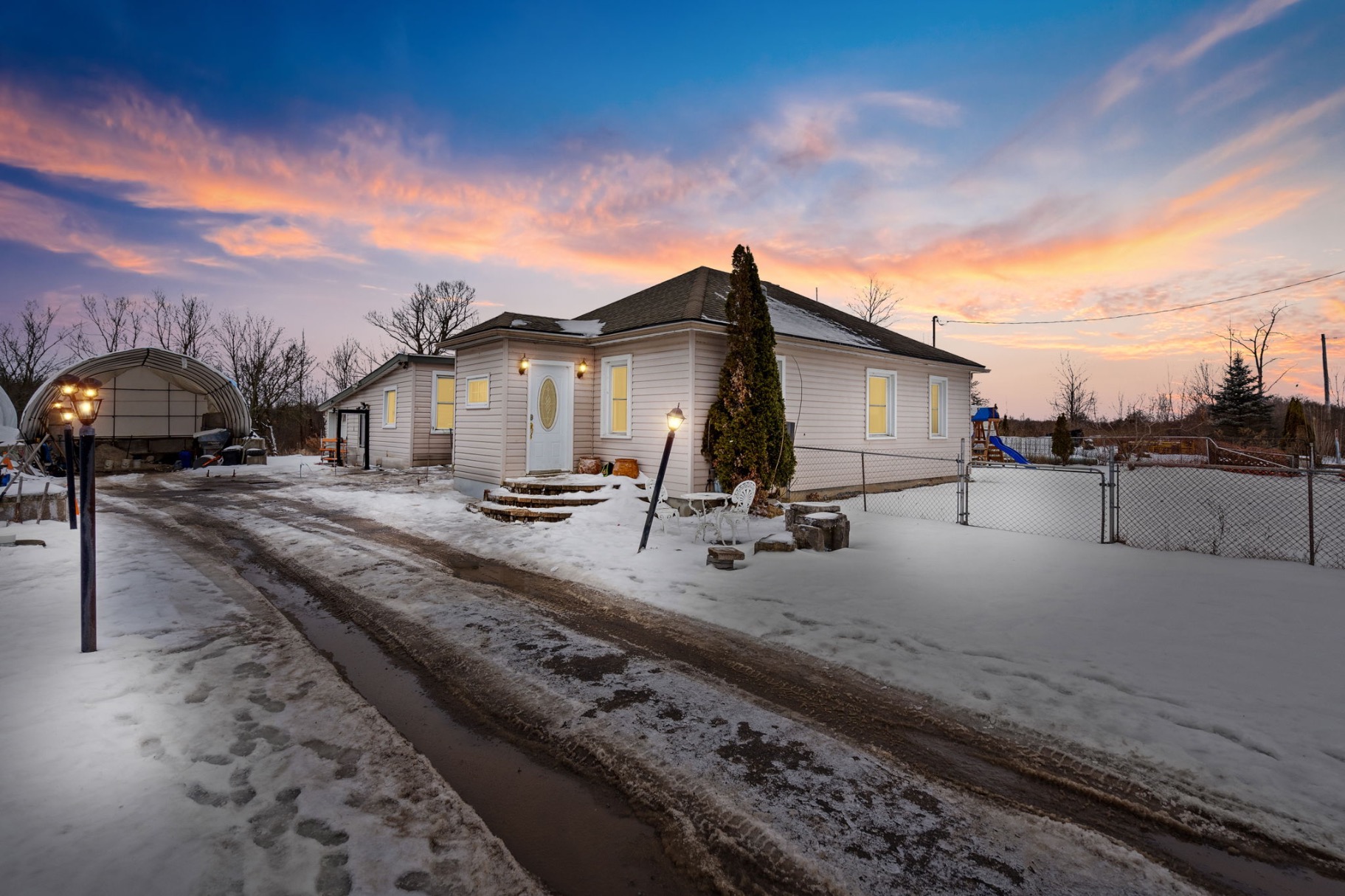 Hamilton Real Estate Agents | Michael St. Jean Realty